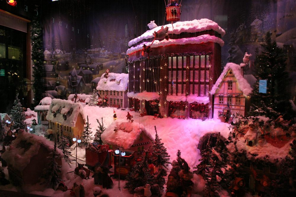 Stockmannin näyteikkunat